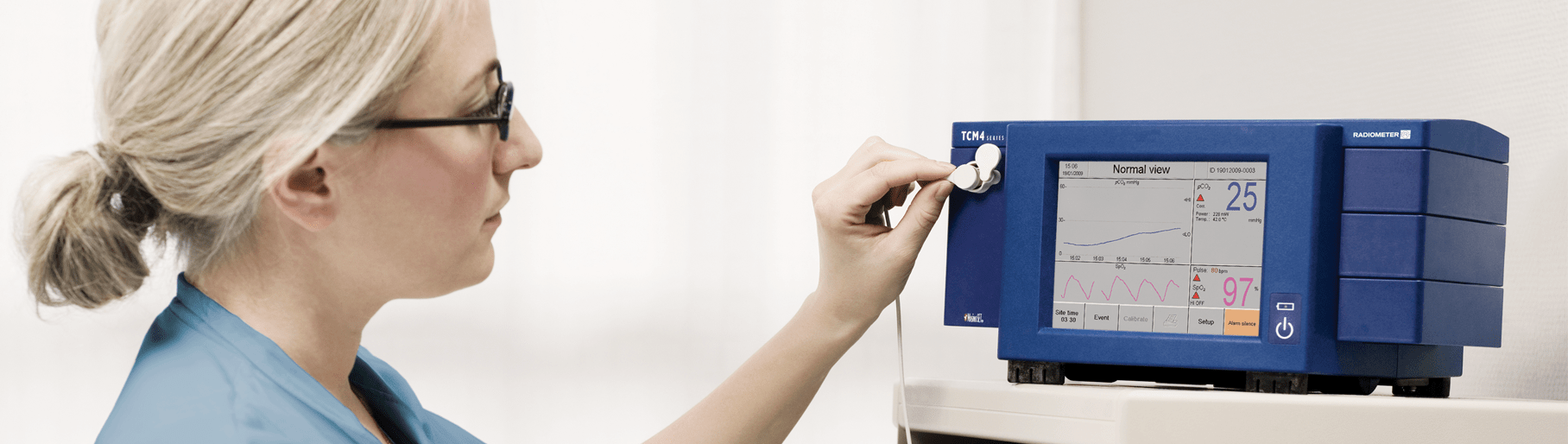 TCM TOSCA transcutaneous monitor - Radiometer America